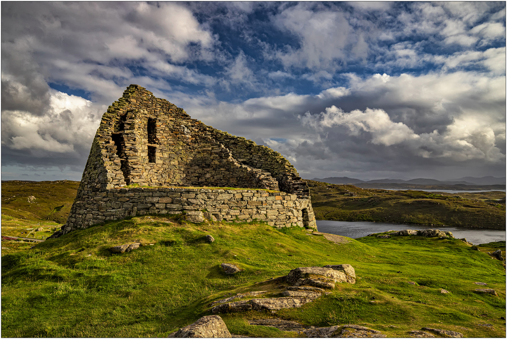 Dun Carloway Broch Foto & Bild | fotos, world, schottland Bilder auf ...
