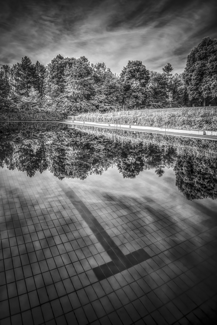 Durchblick Foto & Bild | projekte, monochrom, bearbeitungs - techniken Bilder auf fotocommunity