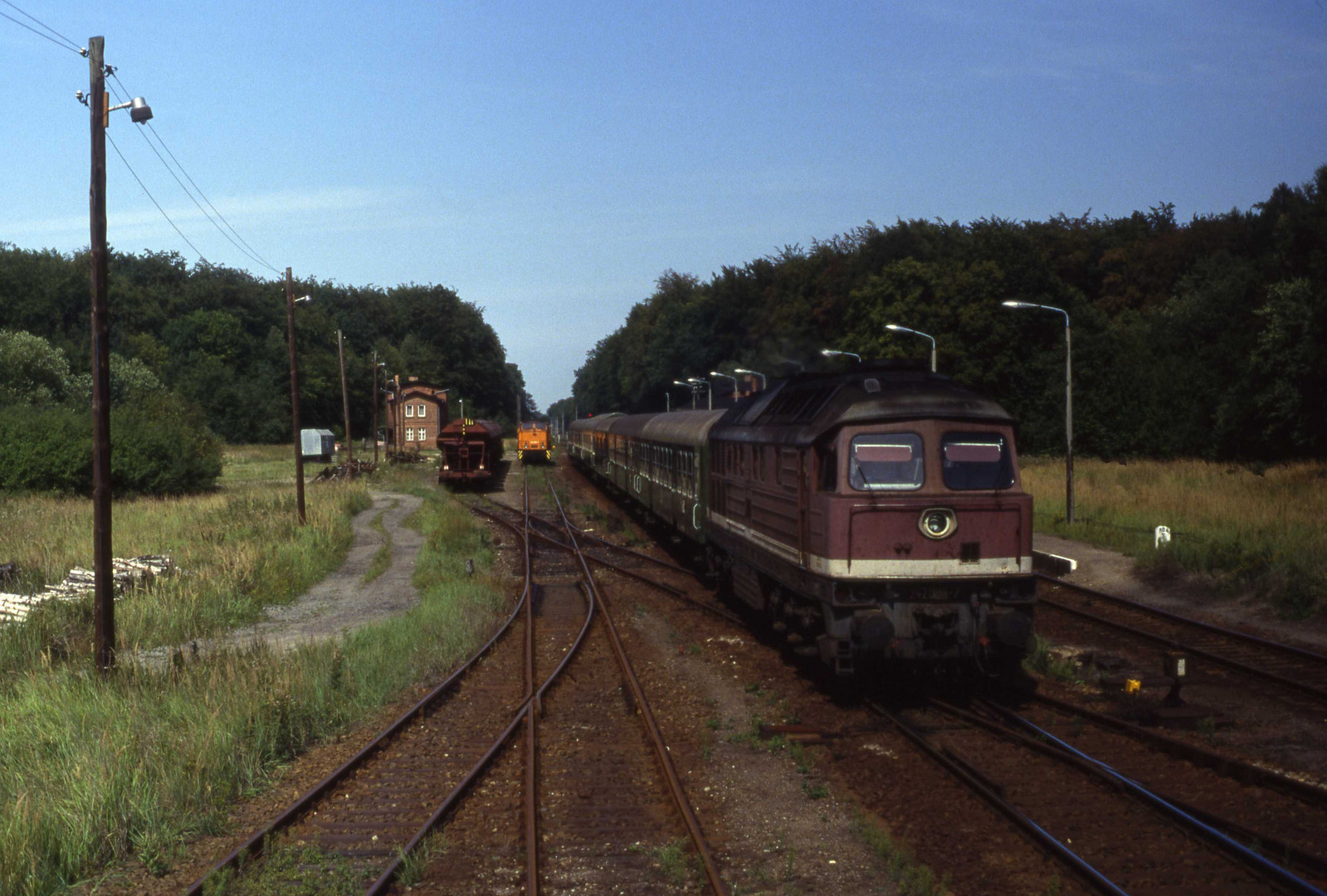 Durchfahrt Toitz Rustow Foto & Bild | fotos, eisenbahn, verkehr Bilder ...