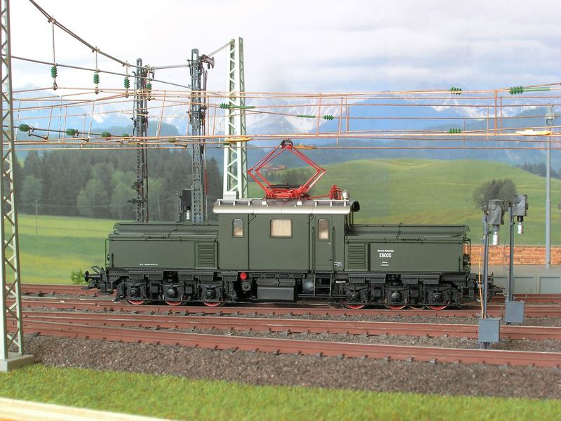 E80 beim Rangieren Foto & Bild | modell - eisenbahnen, eisenbahn ...