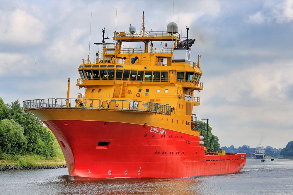 EDDA FONN... Foto & Bild | industrie, nok, verkehr Bilder auf fotocommunity