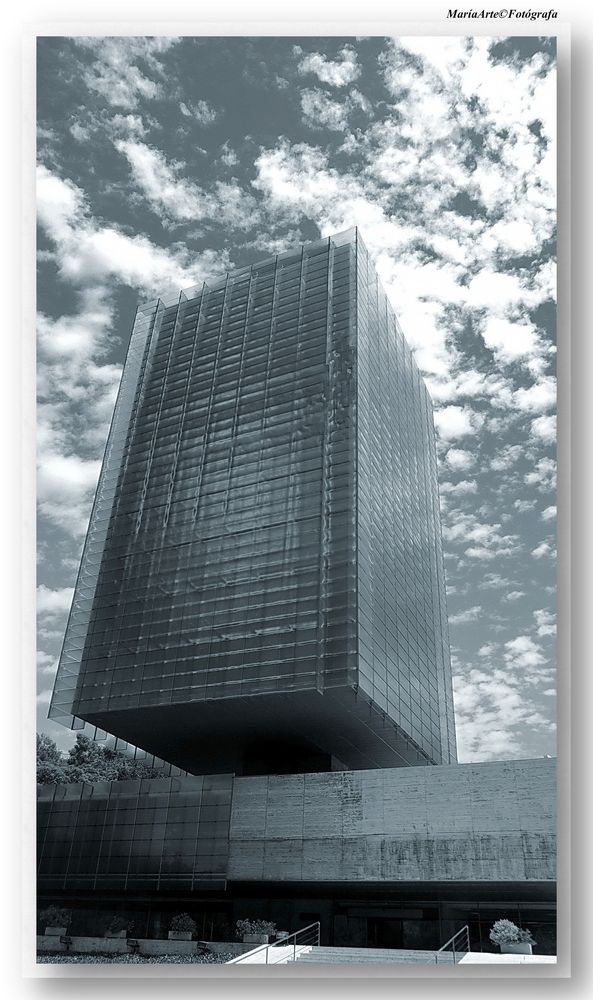 EDIFICIO CASTELAR(OTRA PERSPECTIVA ) Imagen & Foto | arquitectura ...