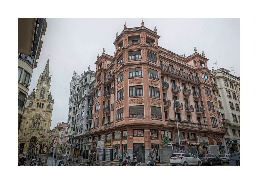 Edificio VII Imagen & Foto | arquitectura, edificios, urbanismo Fotos de fotocommunity