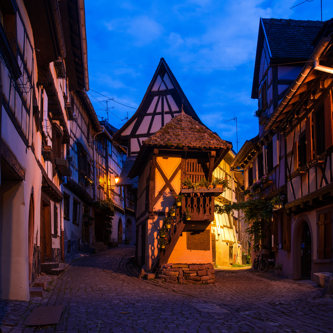 Eguisheim Foto & Bild | monatswettbewerbe, 06 - architektur bei nacht ...