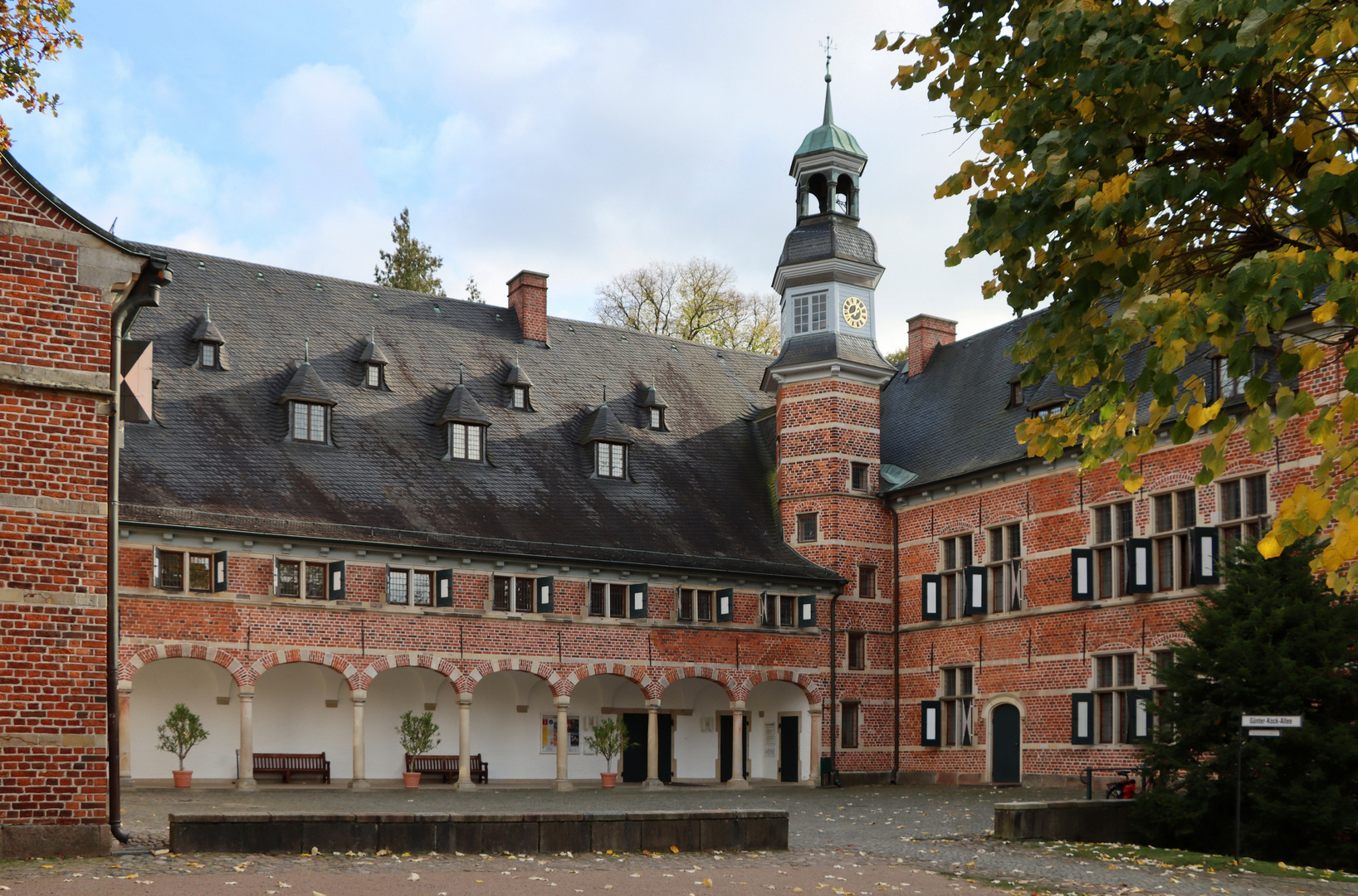 Ehrenhof ... Foto & Bild | world, deutschland, europe Bilder auf ...