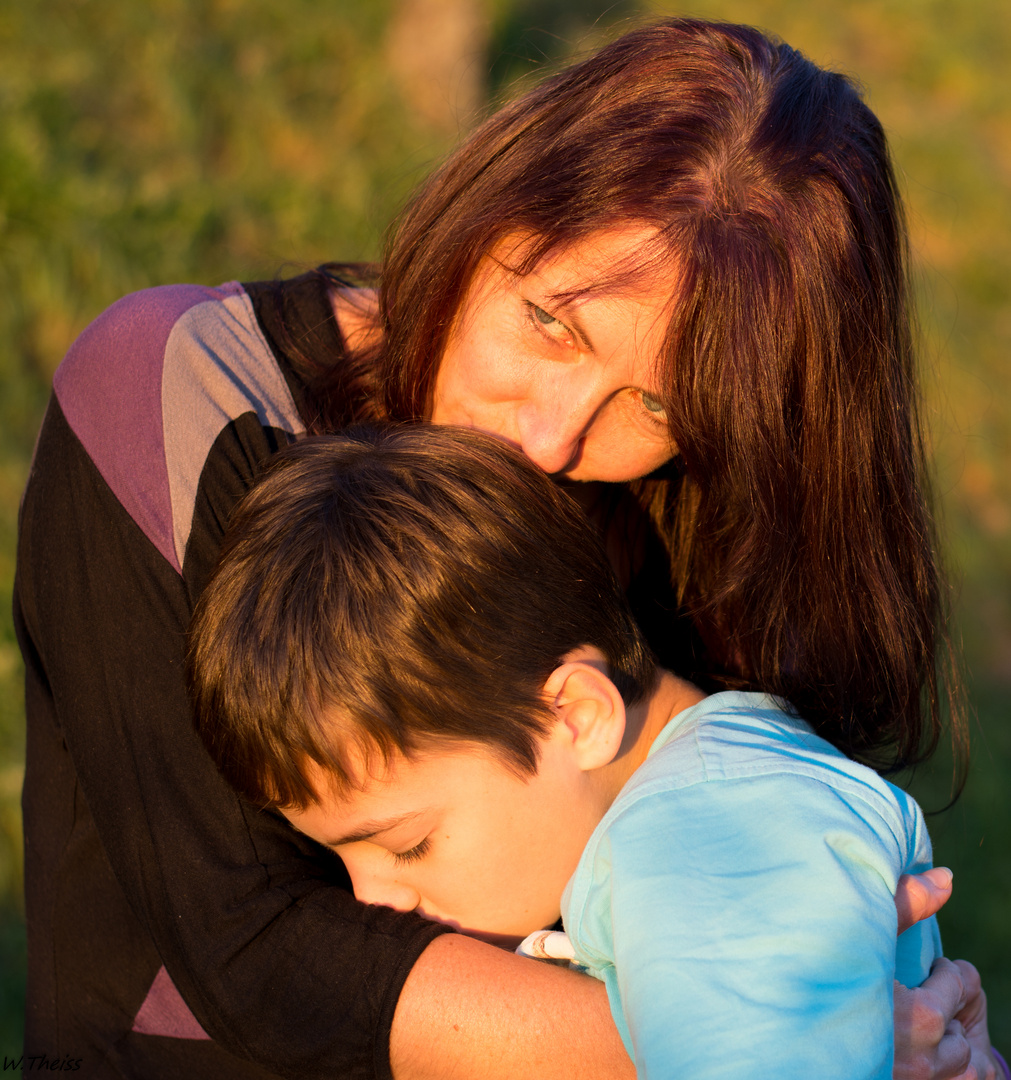 Ehrliche Liebe, Mutter und Sohn. Foto & Bild | fotos, art, world Bilder ...