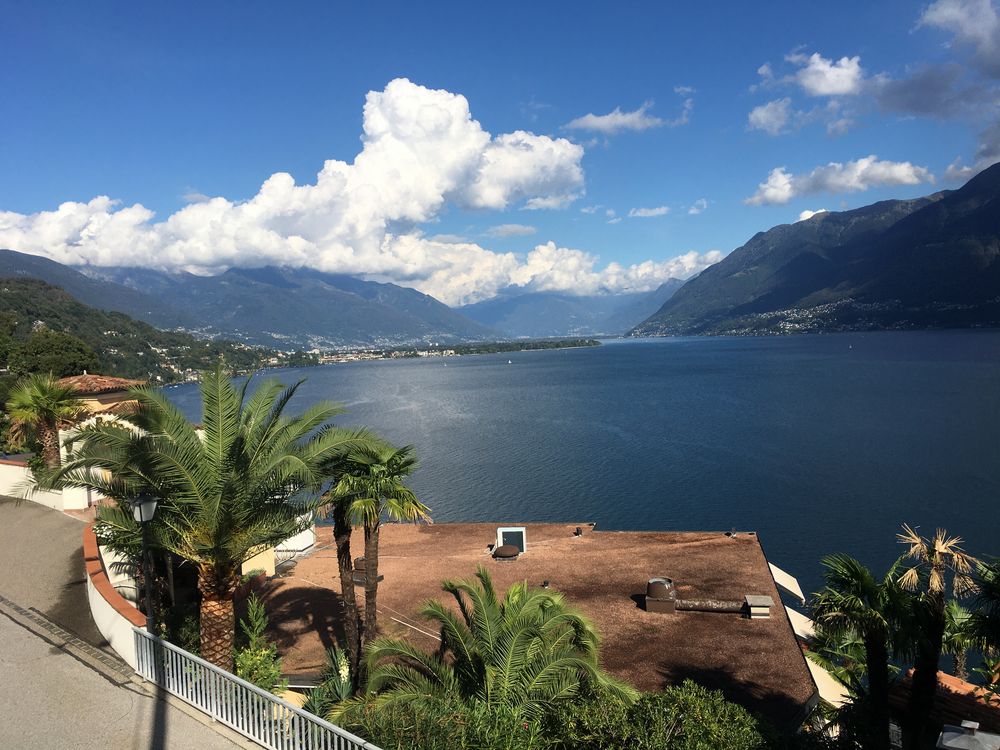 Ein Bergdorf am Lago Maggiore Foto & Bild | europe, italy, vatican city, s marino, italy Bilder ...