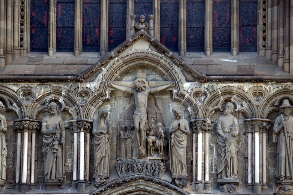 ein Detail der Außenansicht des Doms Foto & Bild | architektur, sakralbauten, figuren&details ...