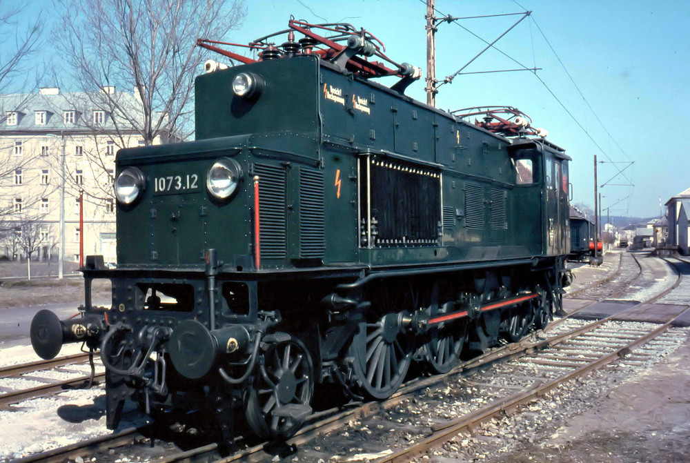 Ein E-Lok Veteran der ÖBB Foto & Bild | dampf-, diesel- und e-loks, eisenbahn, verkehr ...