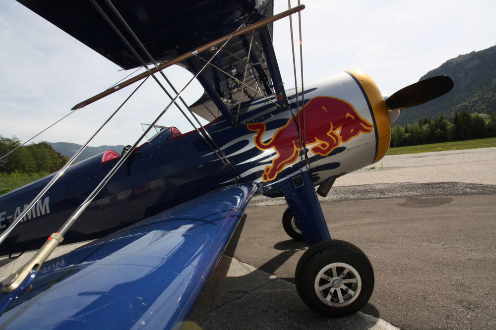 Ein Flying Bulls Flieger ...... Bereit zum Abflug ...... Foto & Bild ...