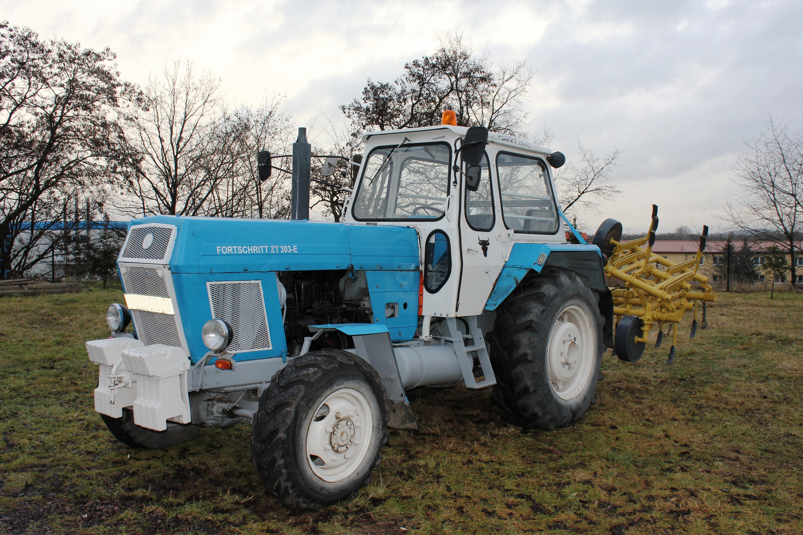 Ein Fortschritt ZT 303 Foto & Bild | industrie und technik, traktoren ...