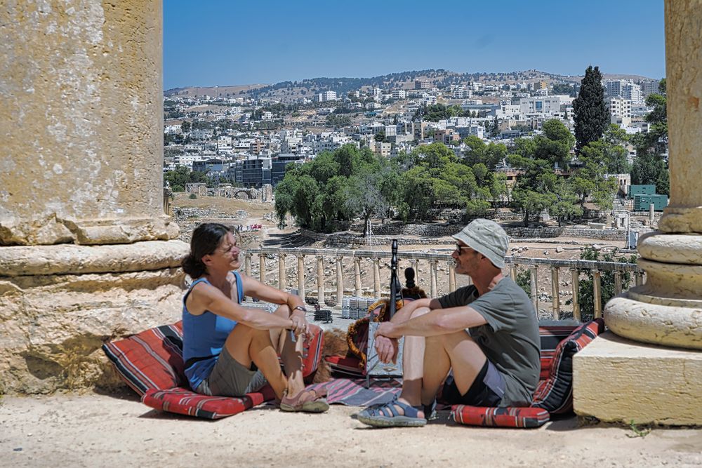 ein lauschiger Platz Foto & Bild | architektur, erwachsene menschen, streetfotografie mit ...