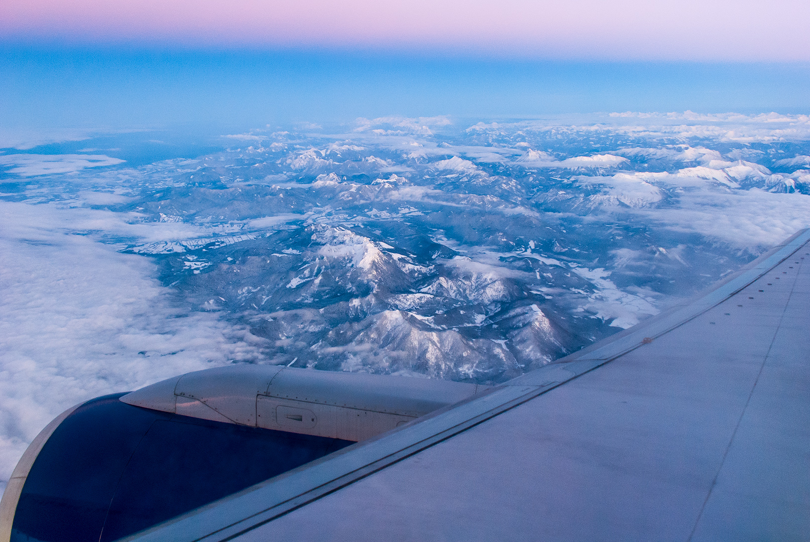Ein letzter Blick von oben auf die Bayrischen Alpen ... Foto & Bild ...