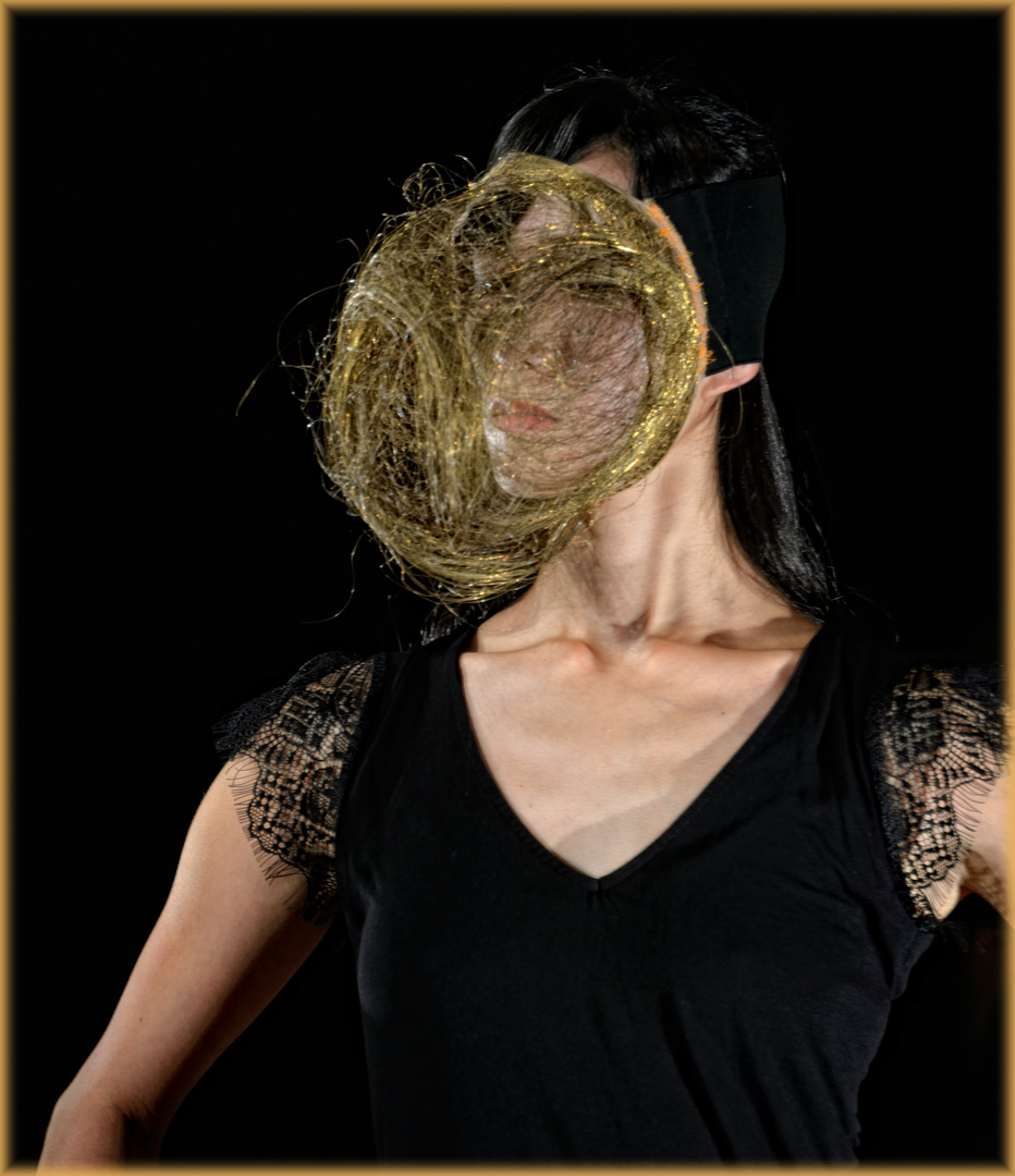 Ein Portrait, zwei Gesichter... - Un portrait, deux visages... Foto ...