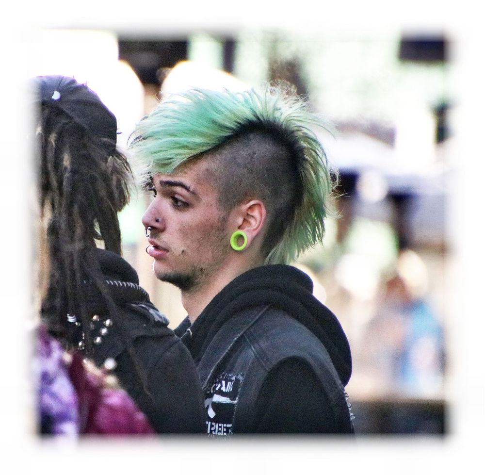 Ein Punker. Foto & Bild | people, dokumentation, outdoor Bilder auf ...