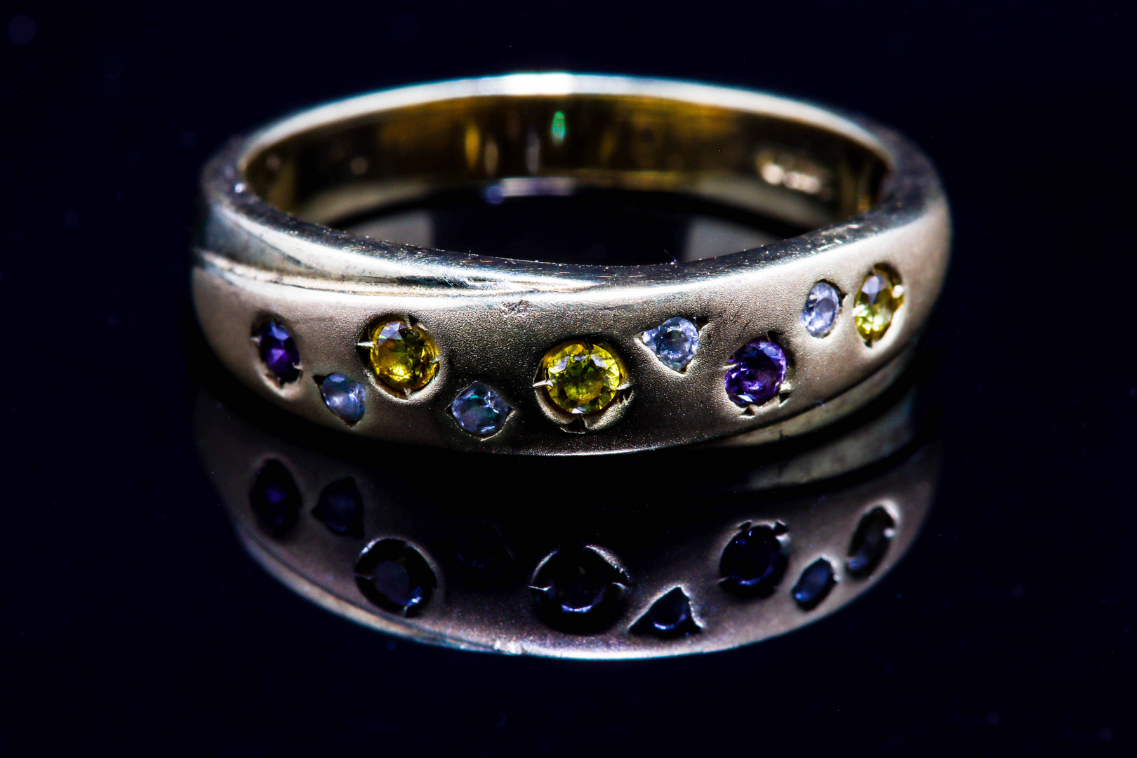 Ein Ring Foto & Bild | stillleben, konzept- fotografie, gold & juwelen ...