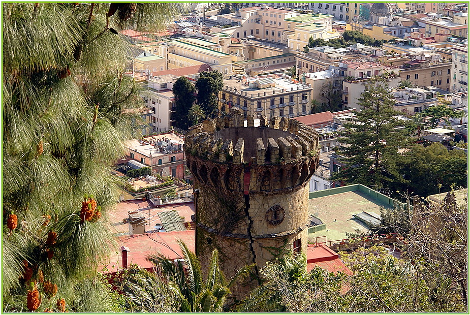 ein Riss in der Mauer .... Foto & Bild | architektur, stadtlandschaft ...