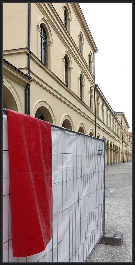 Ein rotes Tuch ... Foto & Bild | street, world, münchen Bilder auf ...