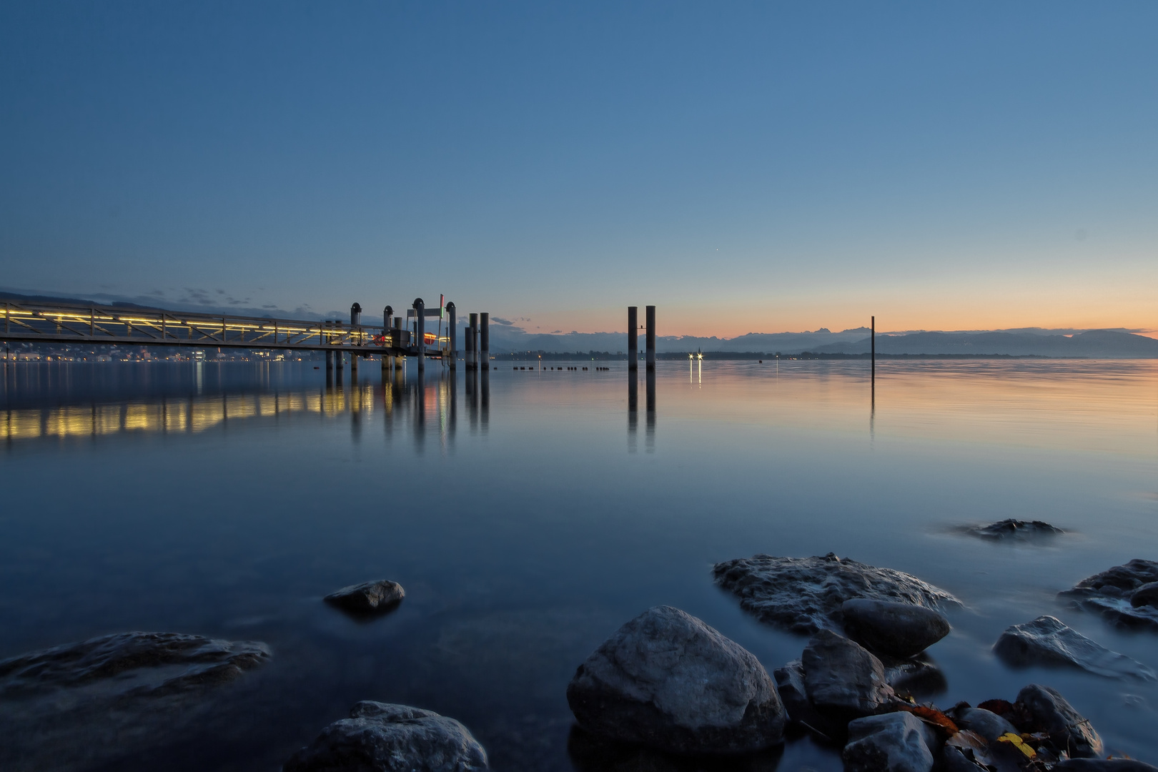 Ein ruhiger Abend Foto & Bild | landschaft, sonnenuntergang, wasser ...