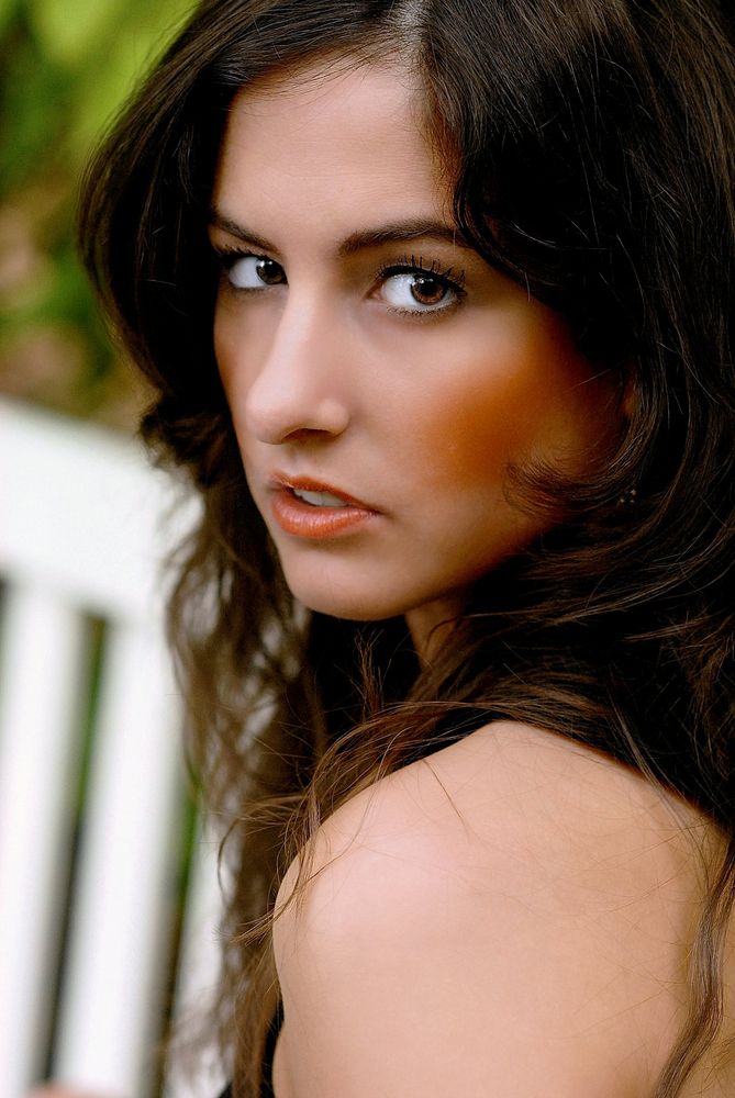 Ein schöner Blick Foto & Bild | portrait, portrait frauen, outdoor Bilder auf fotocommunity