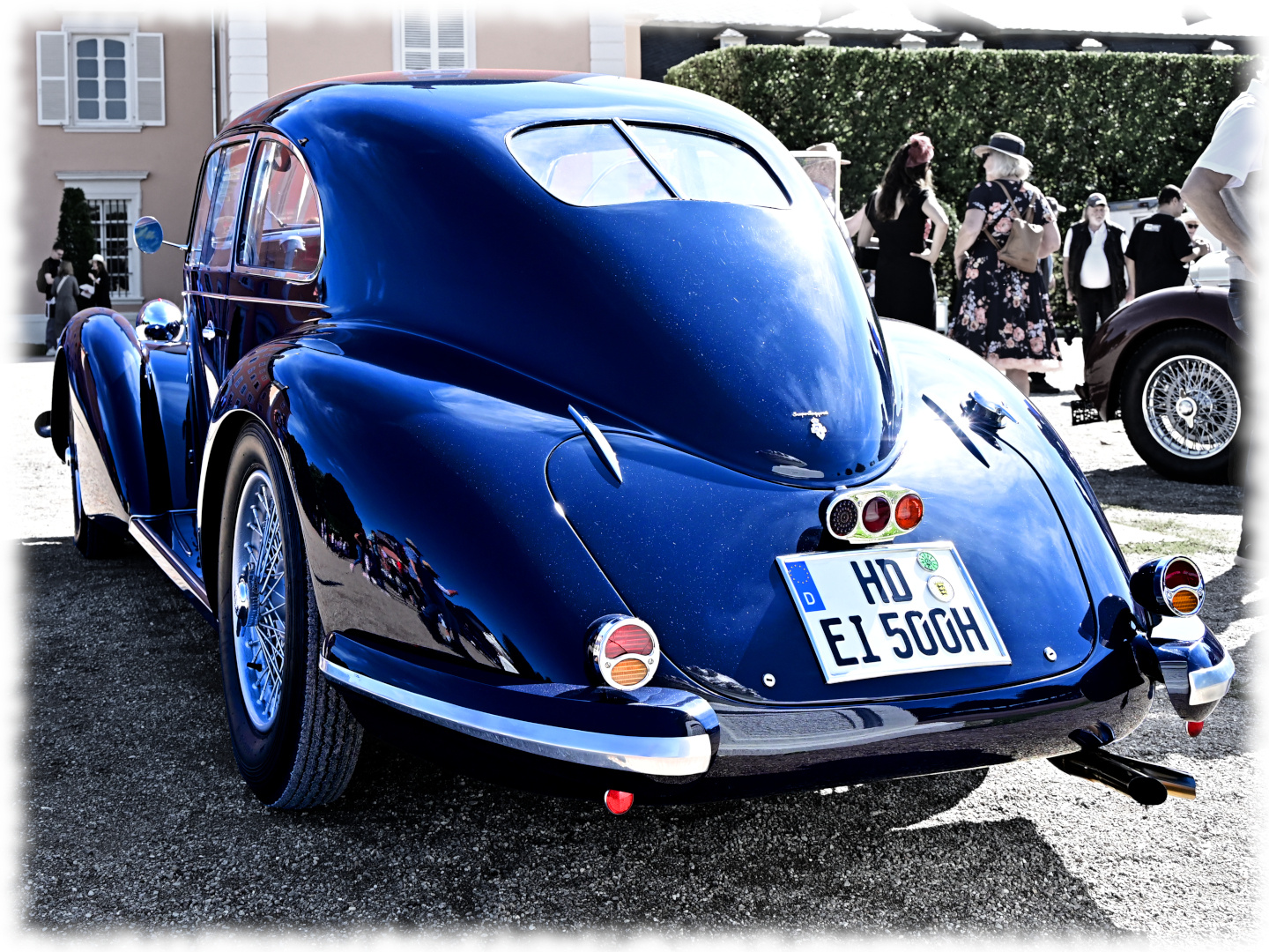 Ein schöner Rücken kann auch entzücken Foto & Bild | autos & zweiräder ...