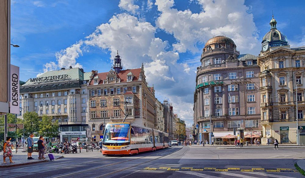 Ein Stadtspaziergang durch die Tschechische Hauptstadt Foto & Bild ...