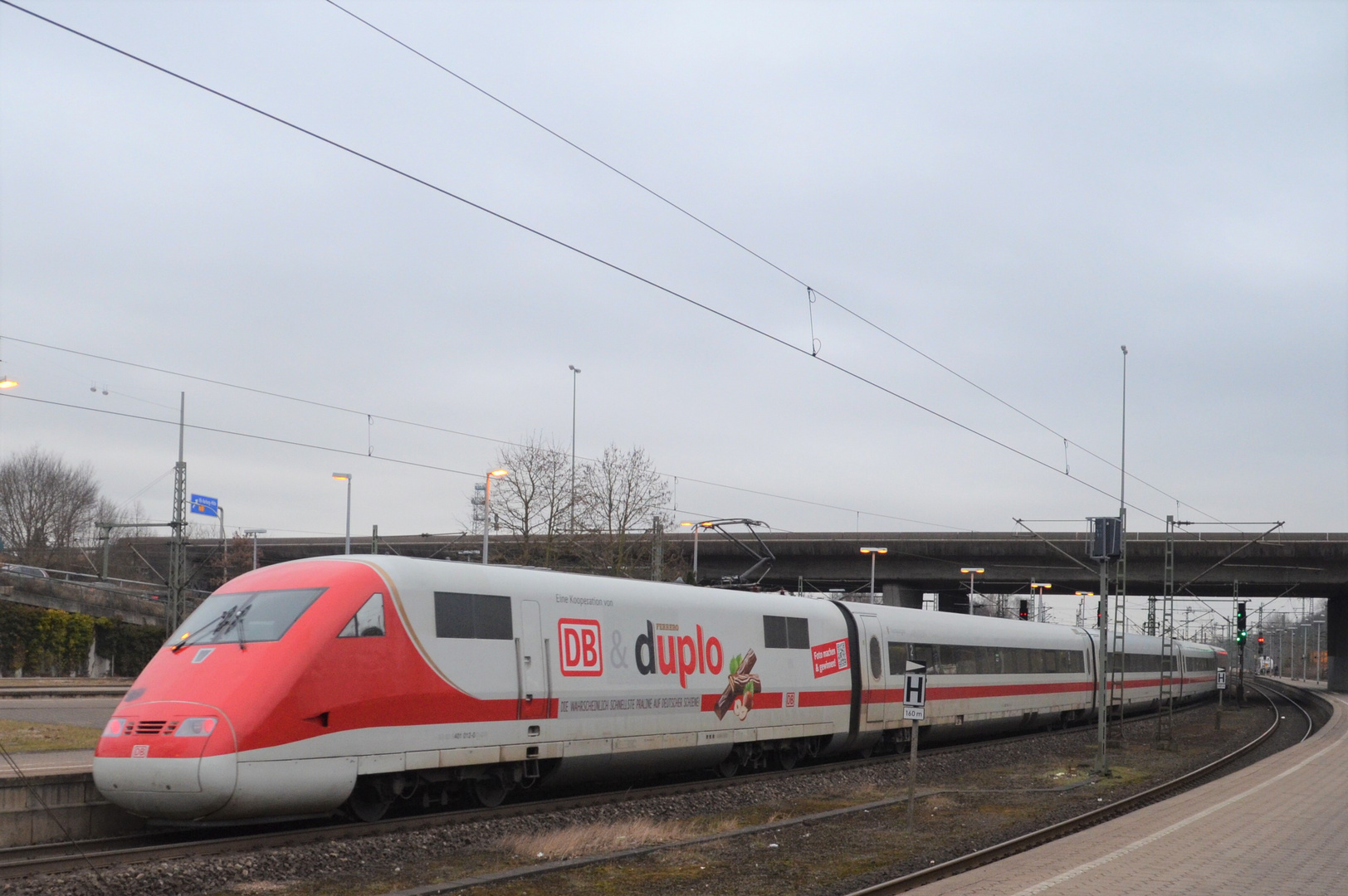 Ein süßer Zug.... Foto & Bild | züge, hochgeschwindigkeitszüge ...