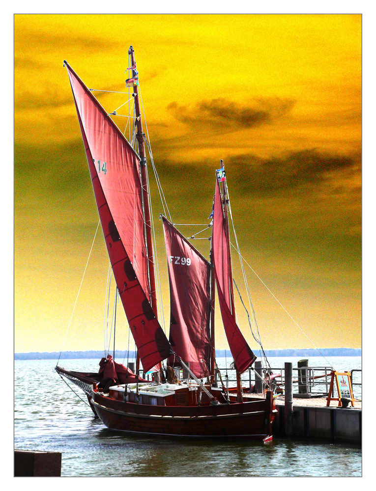 Ein Traum - ein Boot - und weg Foto & Bild | schiffe und seewege ...