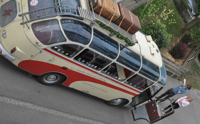 03 - Reisebusse Bilder & Fotos