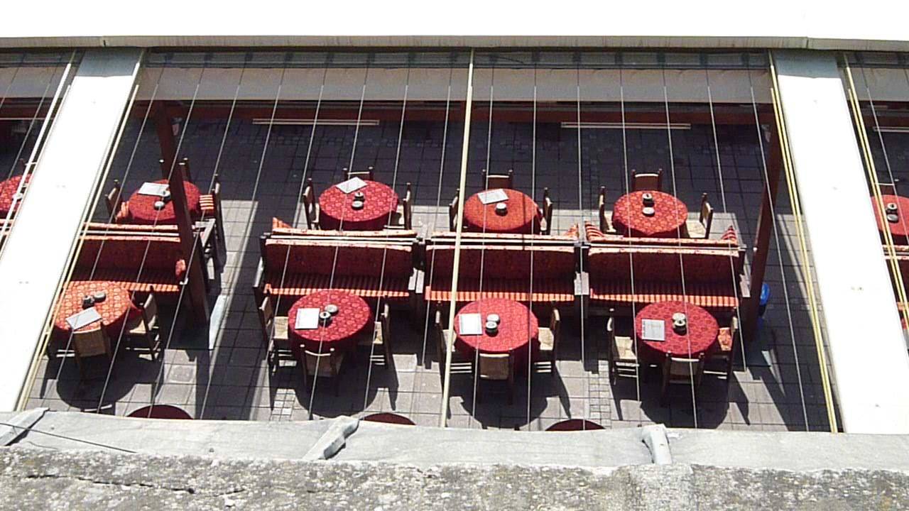 Eine Frage der Perspektive Foto & Bild | city, world, istanbul Bilder ...