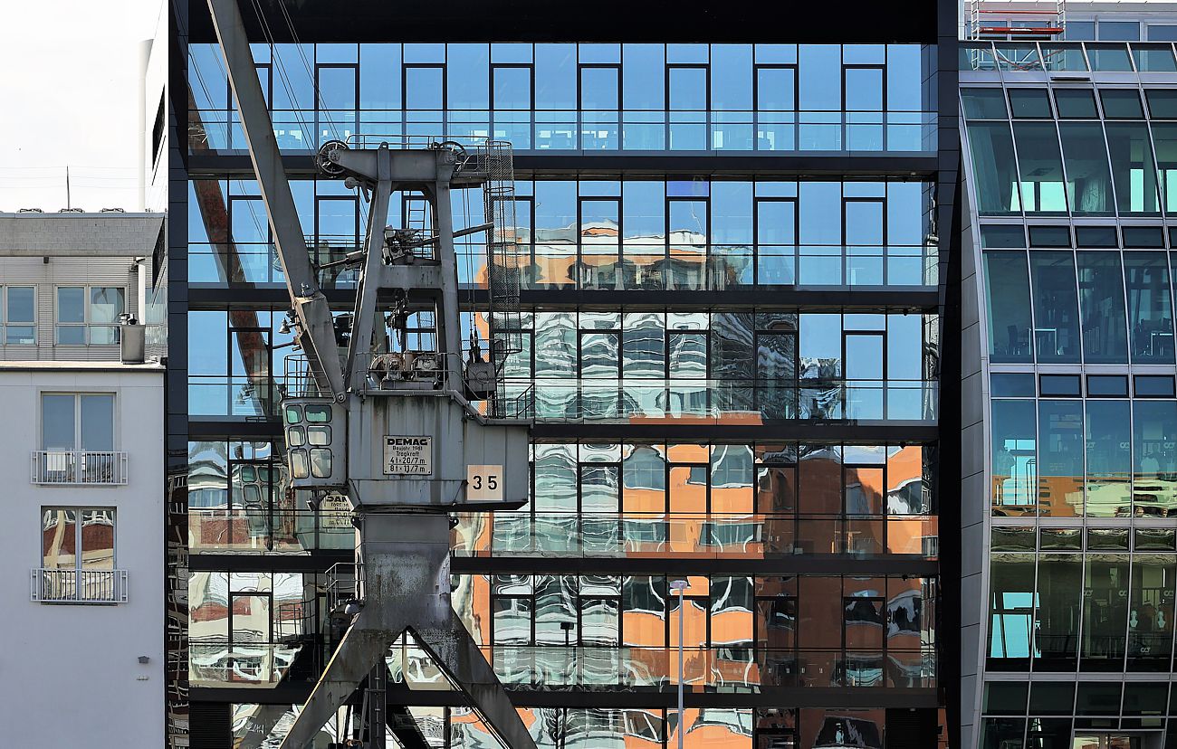 Eine Mischung von Alt und Neu Foto & Bild | architektur, deutschland ...