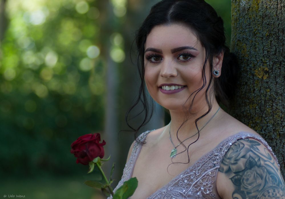 Eine Rose für Fabienne Foto & Bild | fotos, outdoor, licht Bilder auf ...