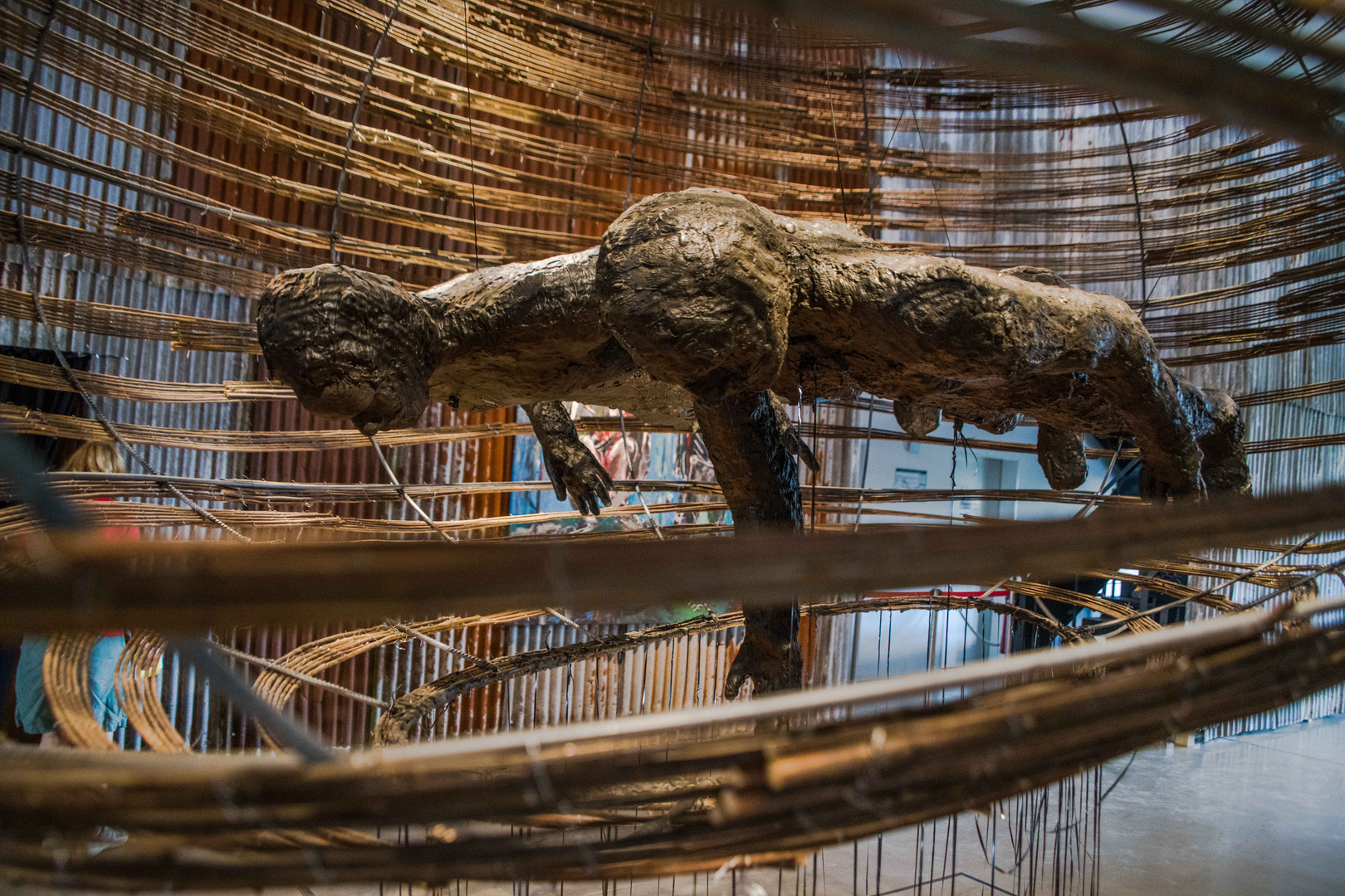 einer der Durchblicke auf der Documenta 2022 Foto & Bild | projekte, donnerstag mit durchblick ...