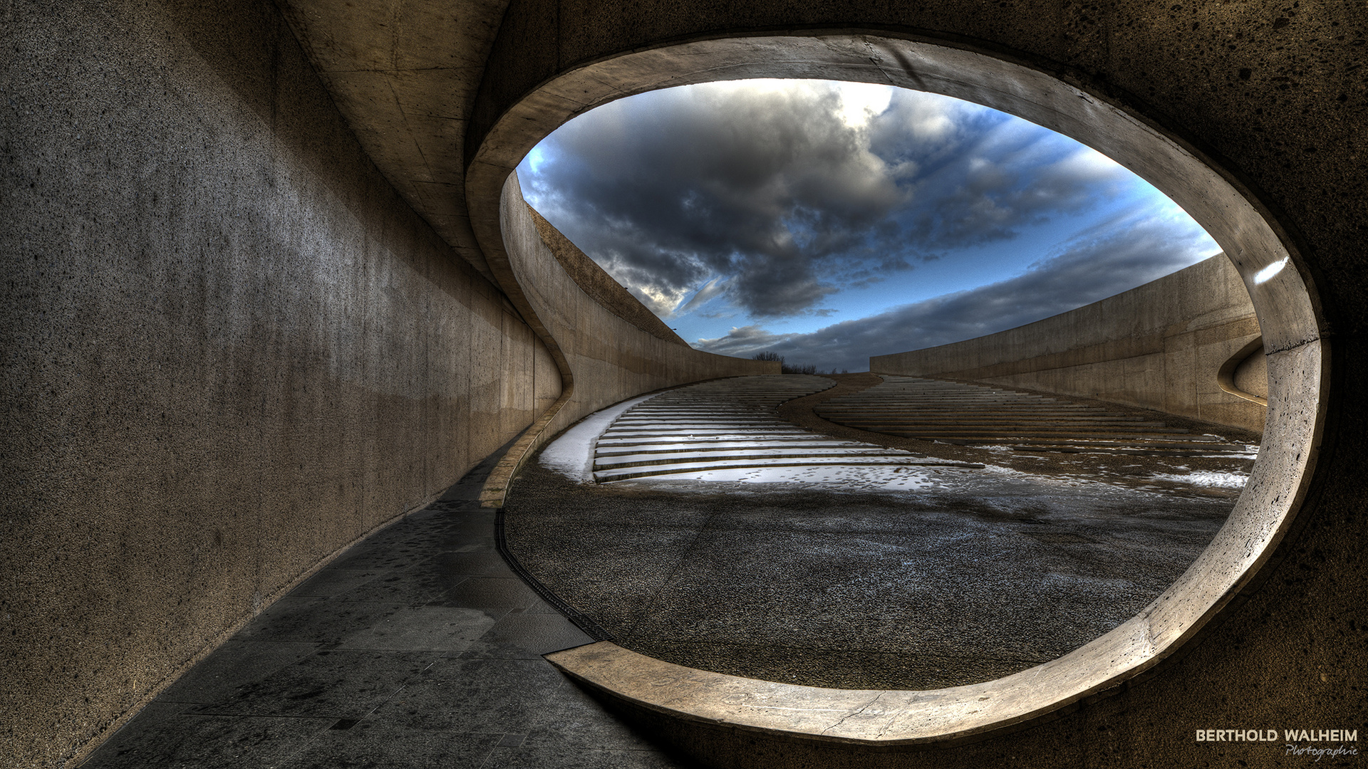 Eingang Brug van Vroenhoven Foto & Bild | architektur, stadtlandschaft ...