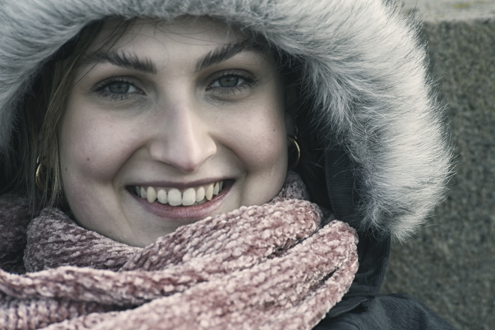 eingemoppelt Foto & Bild | portrait, streetfotografie mit menschen, portrait frauen Bilder auf ...