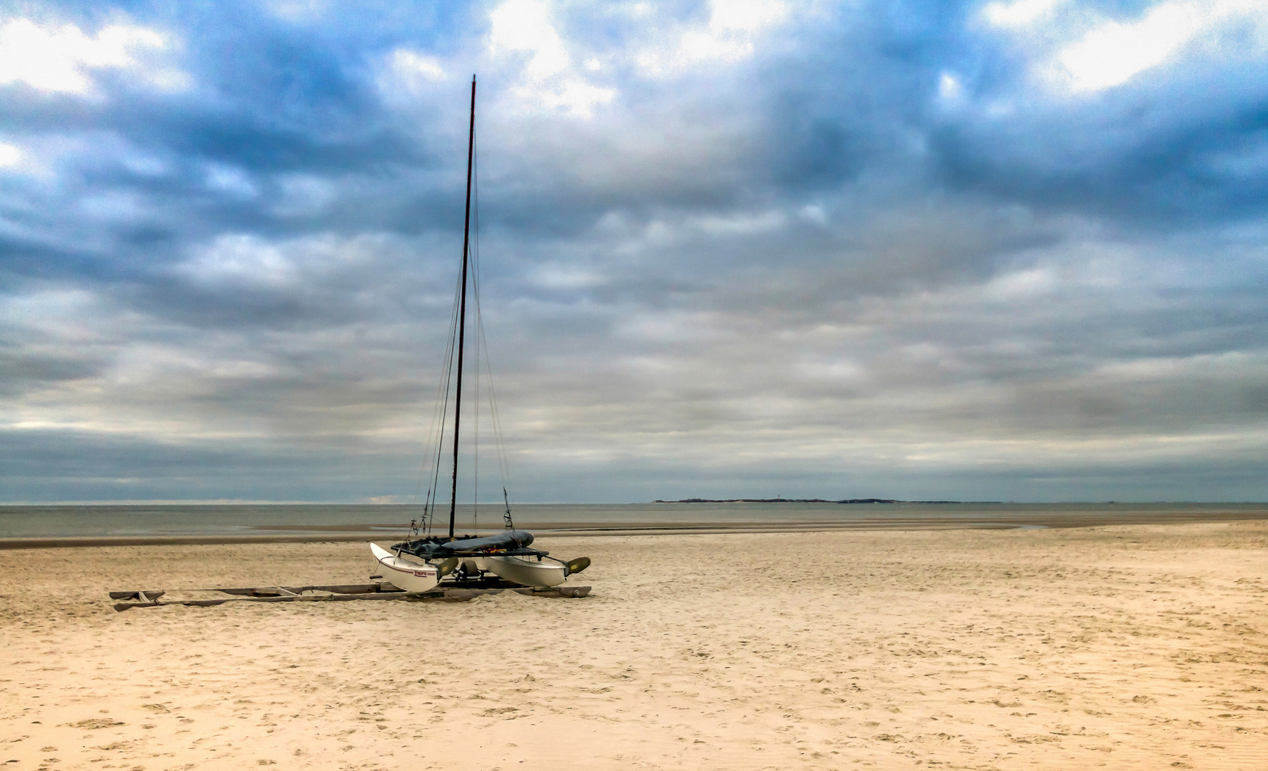 einsam und verlassen - alone and abandoned Foto & Bild | fotos, world ...