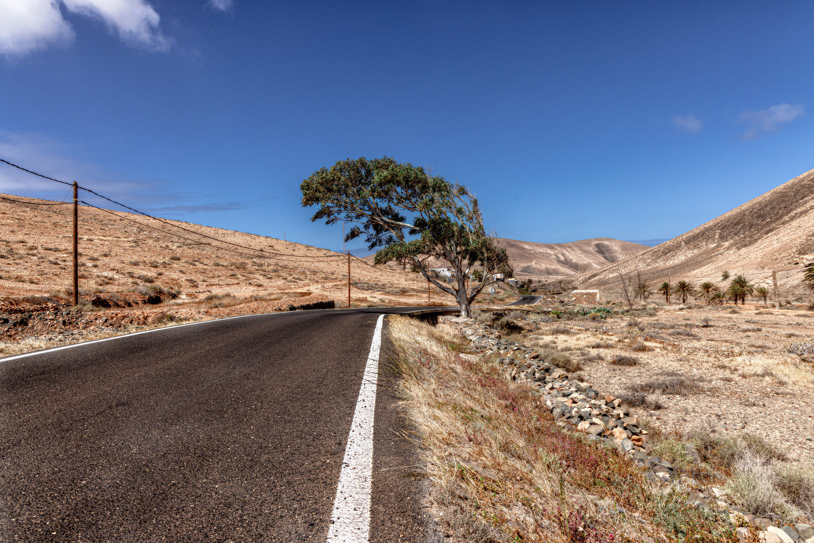 Einsame Straße Foto & Bild | spain, world, youth Bilder auf fotocommunity