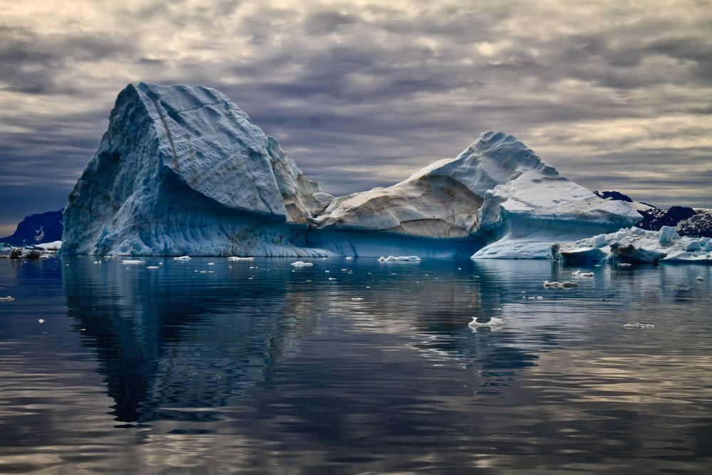 Eisberg Ostgrönland Foto & Bild | landschaft, lebensräume, eisberg ...