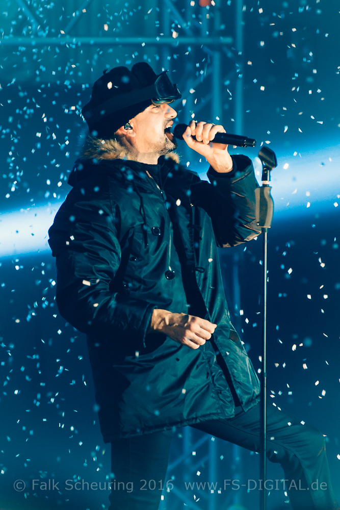 EISBRECHER - Sänger Alex Foto & Bild | konzertfotografie, dokumentation ...