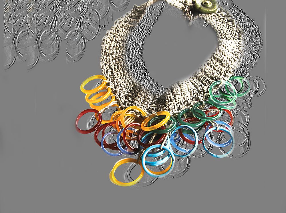 El collar Imagen & Foto | fotos, collar, objeto Fotos de fotocommunity