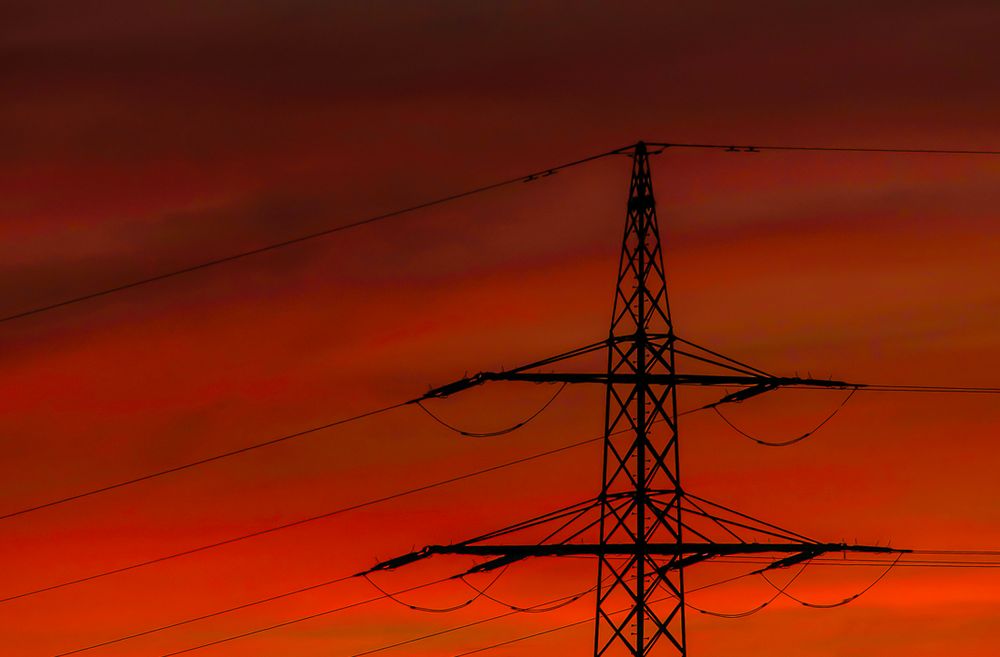 ELEKTRIZITÄT Foto & Bild | rot, strommasten, abendstimmung Bilder auf ...