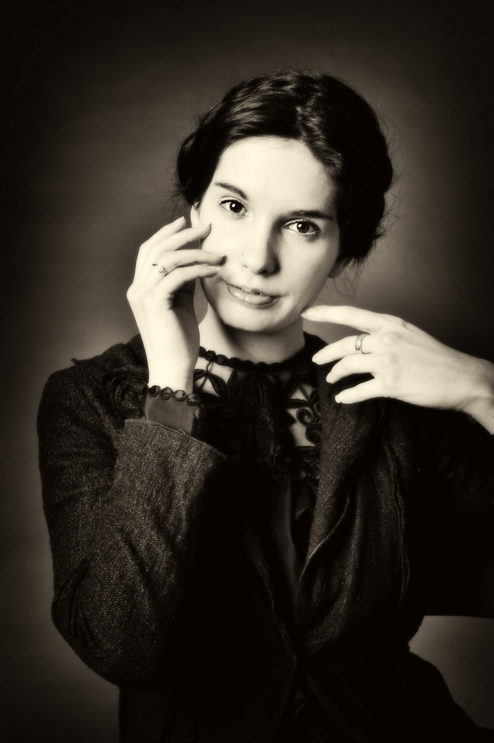 elenor-rigby Foto & Bild | studio, portrait, menschen Bilder auf ...