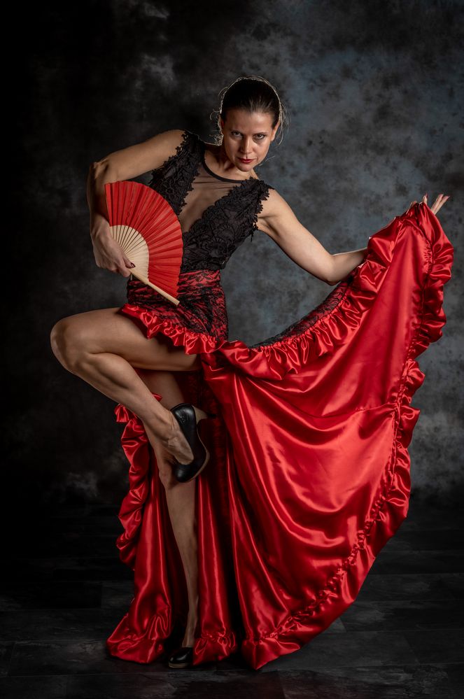 Ellen 2 Foto & Bild | portrait, kleid, tanz Bilder auf fotocommunity