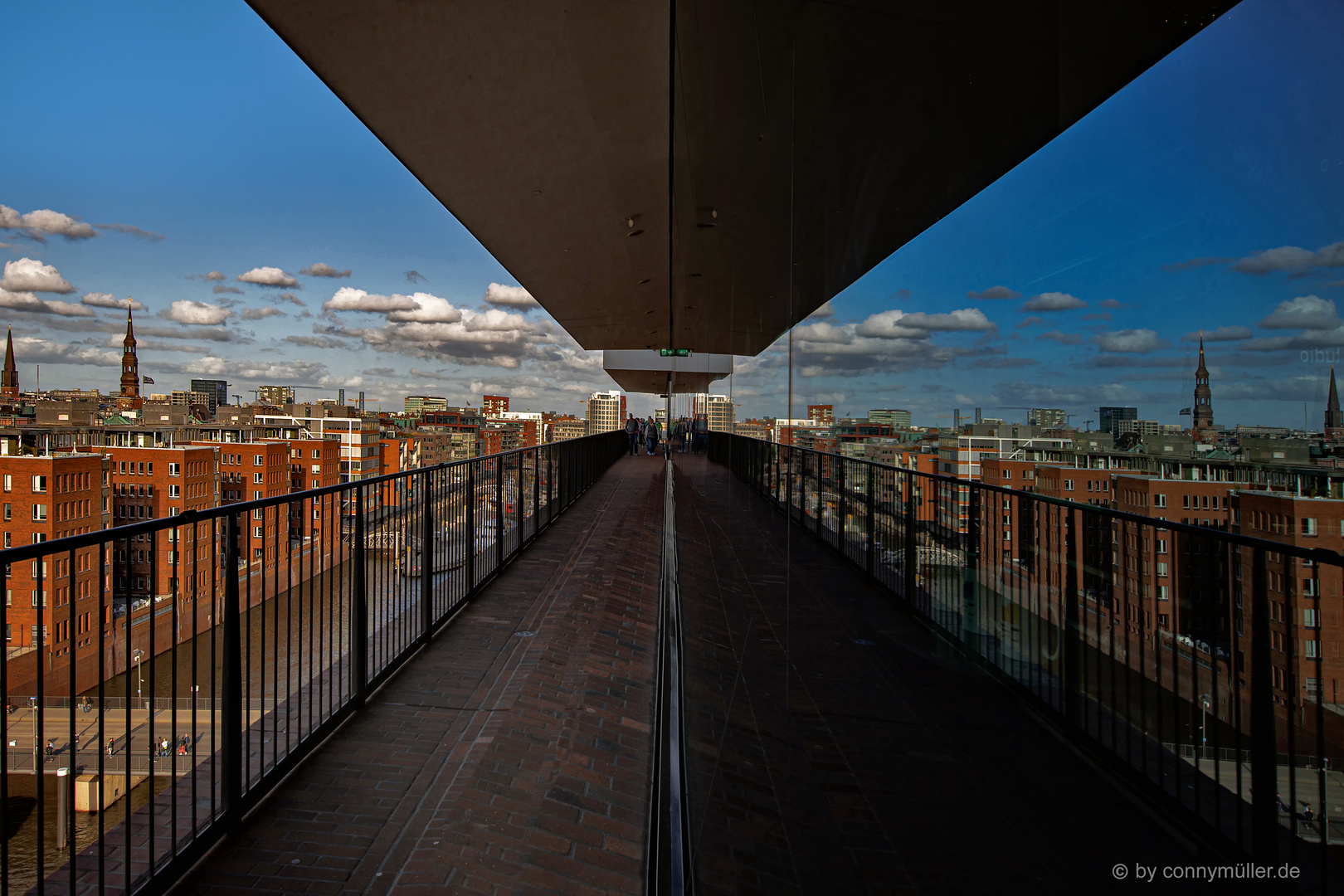 Elphi-Plaza Foto & Bild | hamburg, plaza, elphi Bilder auf fotocommunity