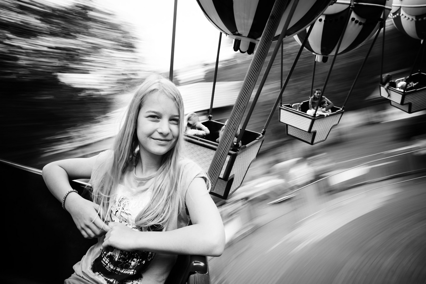 Emi... Foto & Bild | bw, outdoor, portrait Bilder auf fotocommunity