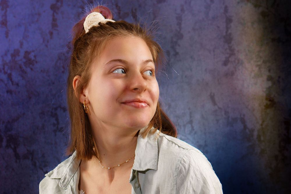 Emily Farbspiel_2 Foto & Bild | erwachsene menschen, portraits erwachsener, studio Bilder auf ...