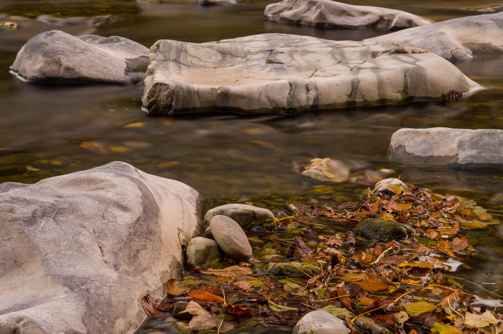 Emme im Herbst 2 Foto & Bild | landschaft, bach, fluss & see, flüsse ...
