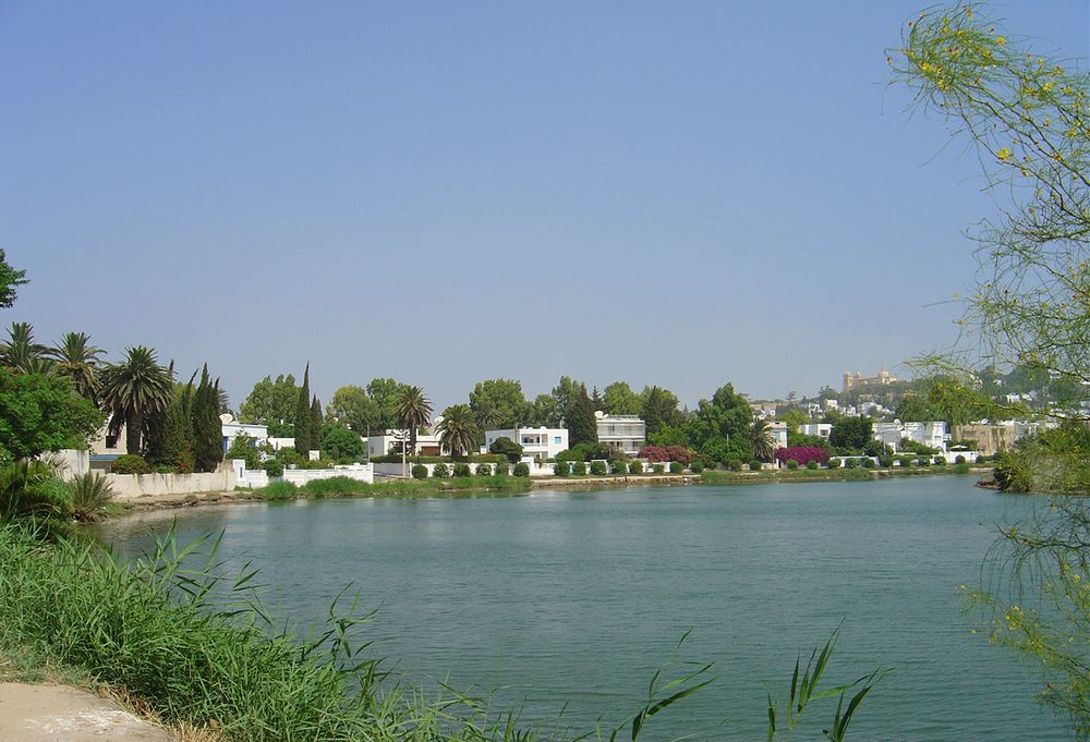 Emplacement du port punique de Carthage photo et image | hafen, port ...