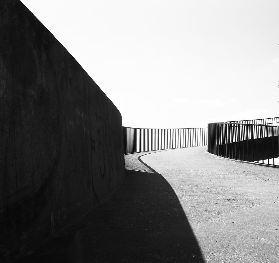 Empty Life Foto & Bild | architektur, straßen & brücken ...