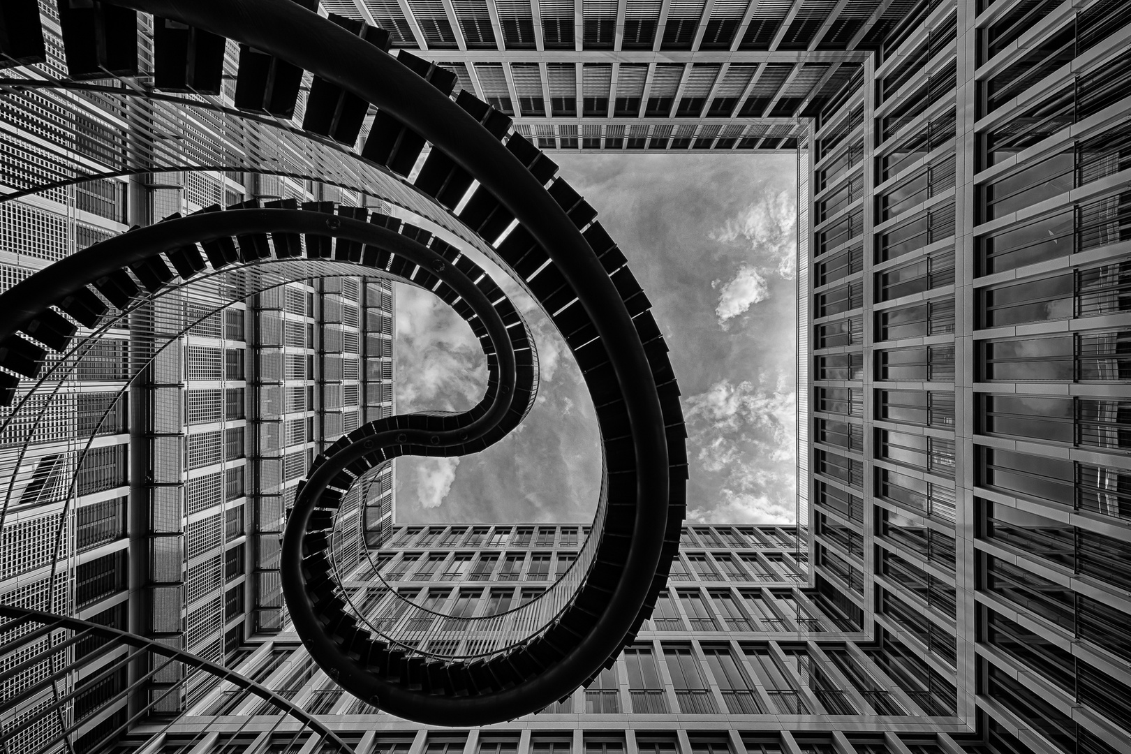 Endless Staircase Foto & Bild | architektur, deutschland, europe Bilder ...
